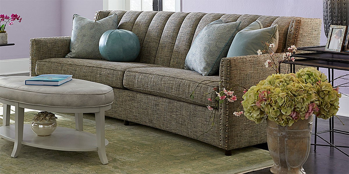 Dining Tables – Ken Michaels Furniture